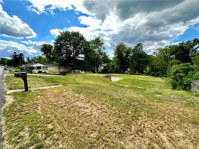 435 Millers Ln, Pittsburgh, PA 15239 | MLS #1719 | Compass