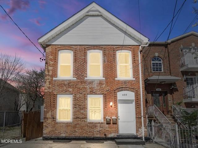 435 S 17th St, Newark, NJ 07103