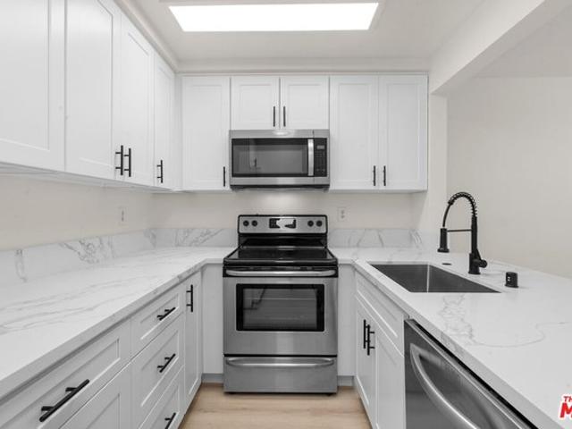 435 S Virgil Ave Apt 228, Los Angeles, CA 90020