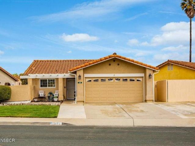 435 Santa Anita St, Santa Maria, CA 93455
