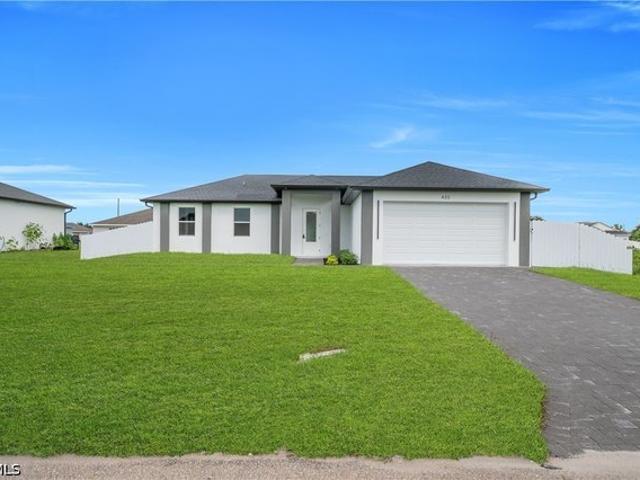 435 Petite Ave, Lehigh Acres, FL 33974