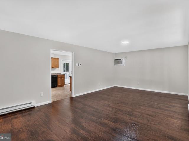 435 Pemberton Boulevard