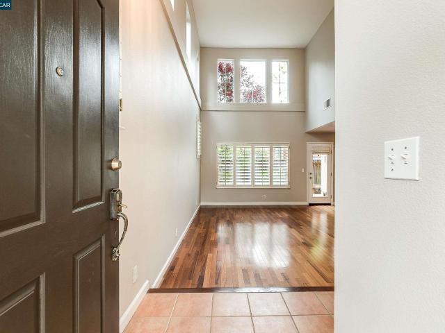 435 Regal Lily Ln