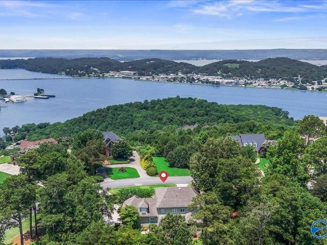 435 Ridgefield Circle