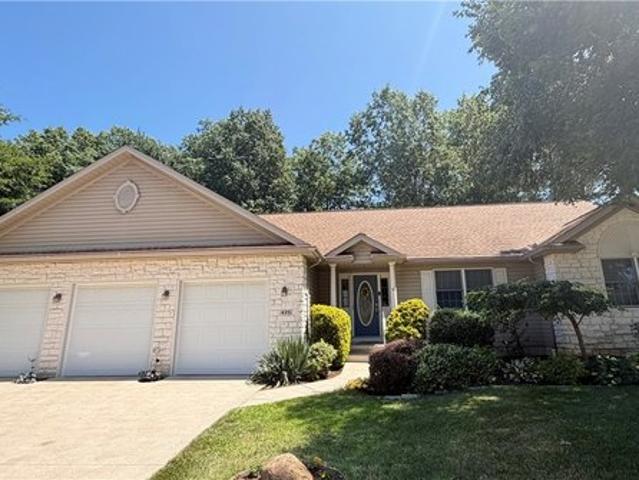 435 Thomas Alva Dr, Vermilion, OH 44089