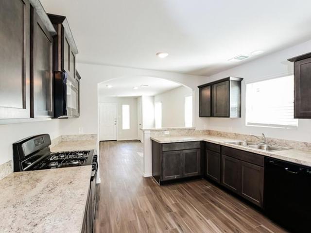 435 Thompson Place