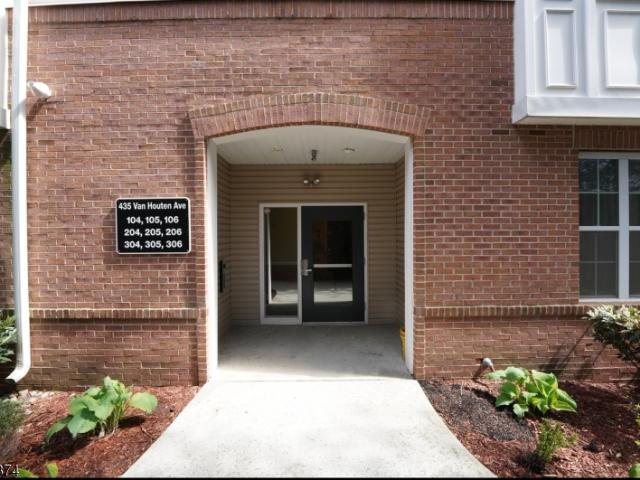 435 Van Houten Ave # 104
