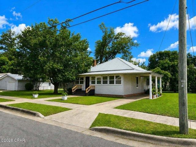 4364 Deering St, Marianna, FL 32446