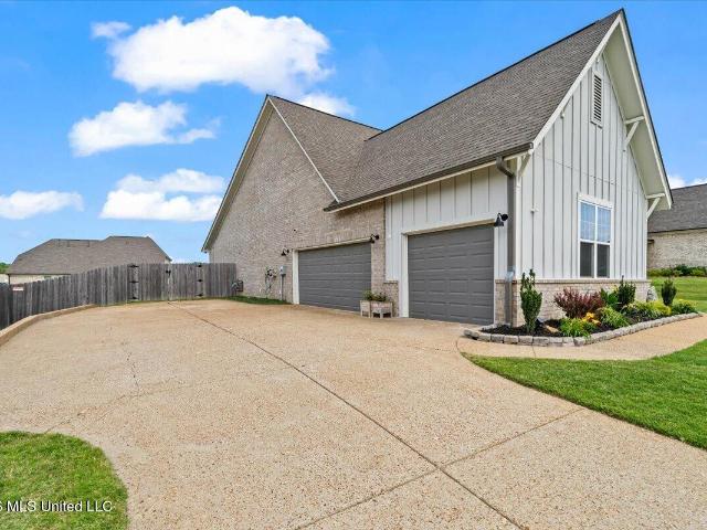 4364 John Wood Lane