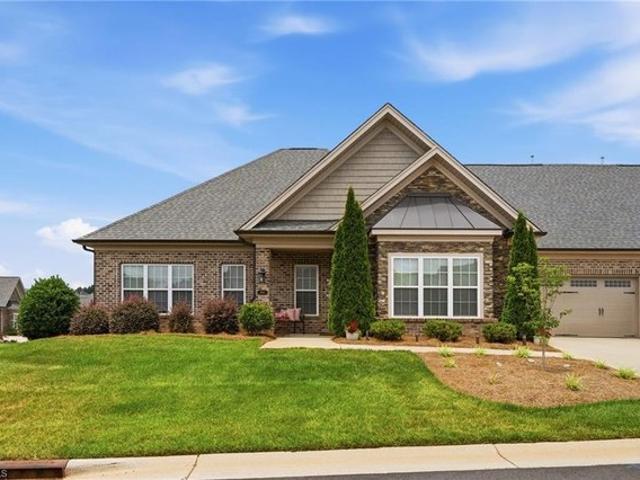 4364 Rockledge Ln, Thomasville, NC 27360