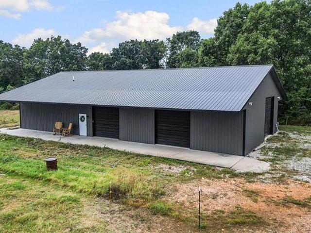 4365 Farm Road 2290, Seligman, MO 65745