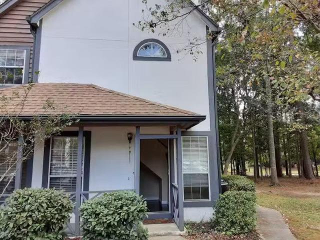 43664489 7935 Edgebrook Circle #H