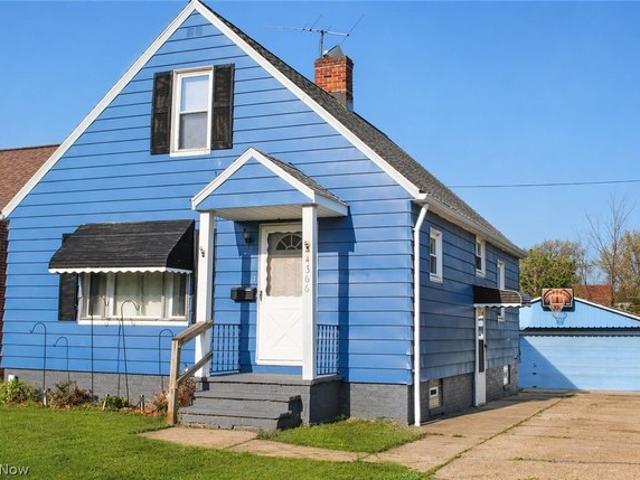 4366 W 60th St, Cleveland, OH 44144