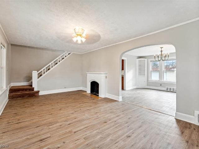 4367 E 139th Street
