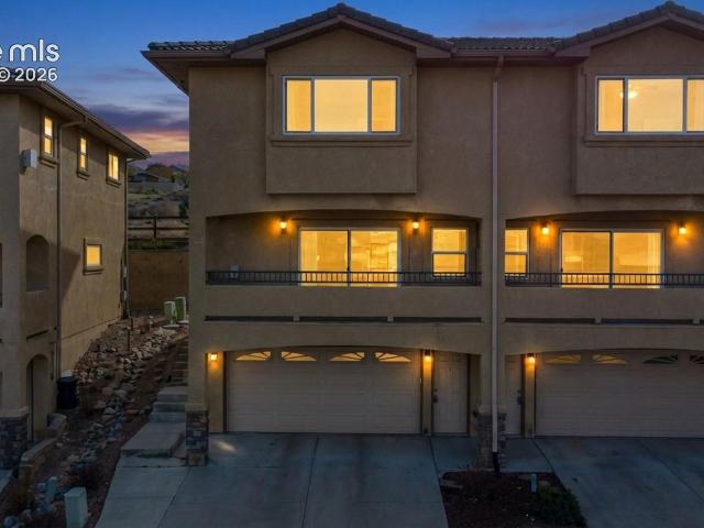 4367 Susie View