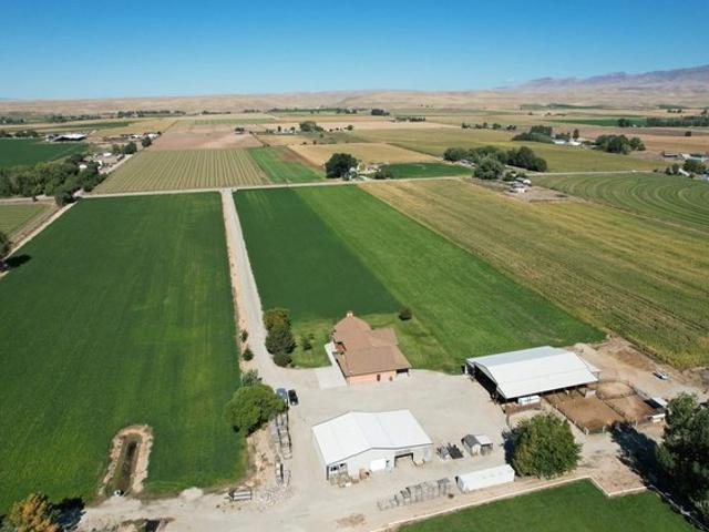 4367 W Central Rd, Emmett, ID 83617