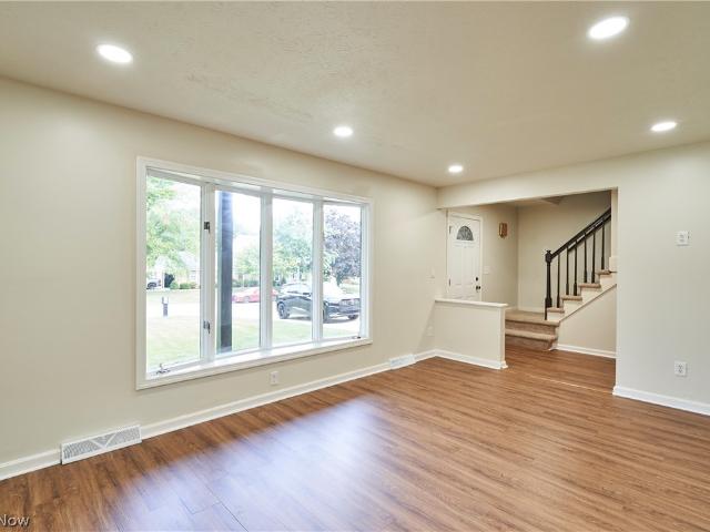 4368 Norona Drive