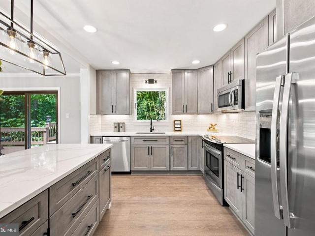 4368 Sunset Court