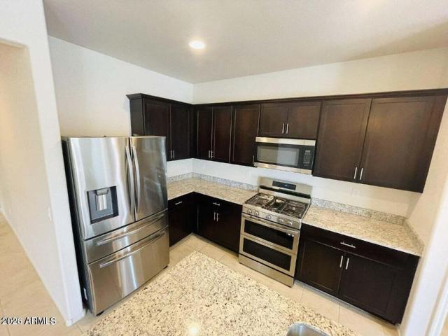 43691 W YUCCA Lane