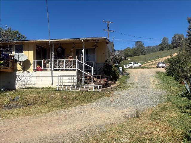 4369 Lakeview Ter, Lucerne, CA 95458 | MLS #LC26060