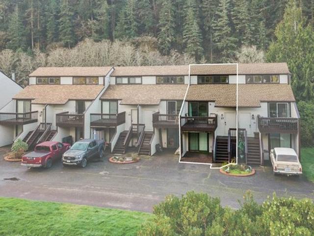43605 State Highway 38 Unit 17, Reedsport, OR 97467