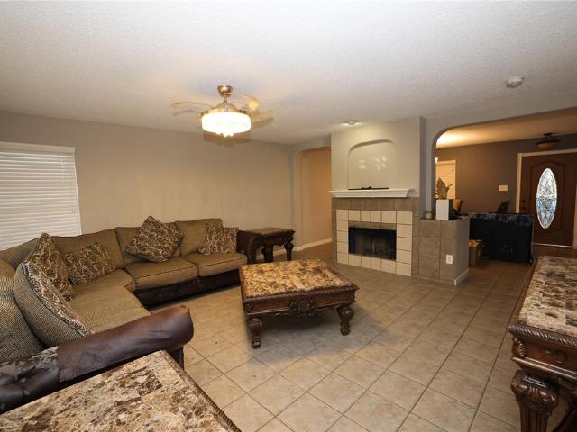 4360 Mesa Drive