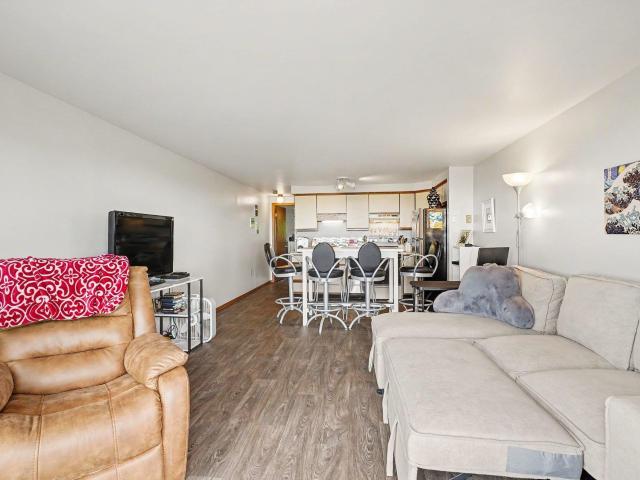 4360 N US 23 # 406
