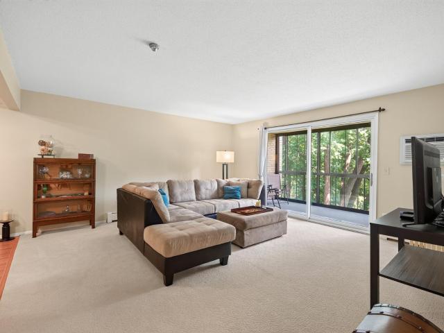 4360 Brookside Court # 209