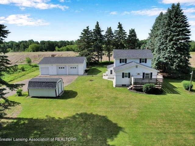 4360 Drumheller Rd, Bath, MI 48808