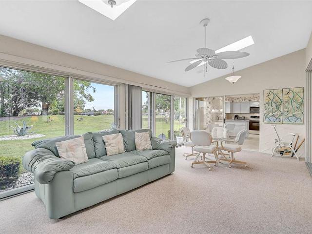 4360 Presidential Ave Cir E, Bradenton, FL 34203 | MLS #A4648