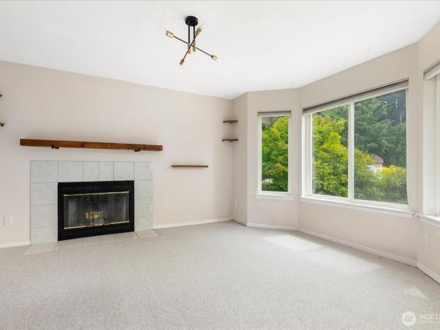4361 Shadowood Drive