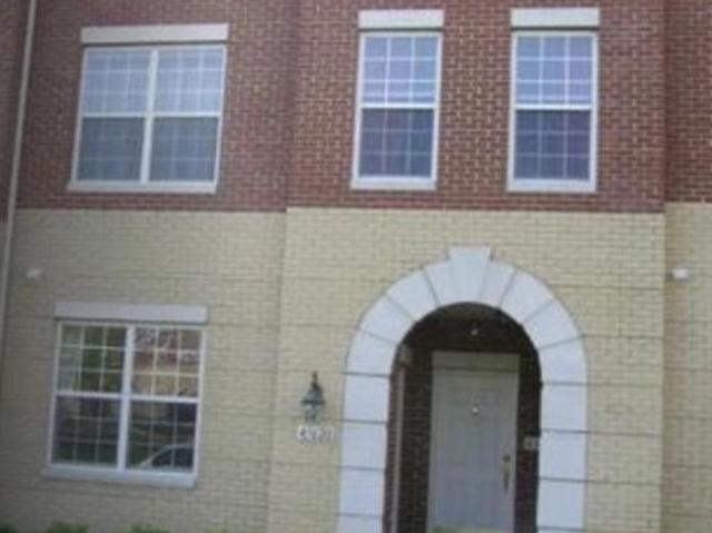 43620 Hampshire Crossing Sq, Leesburg, VA 20176