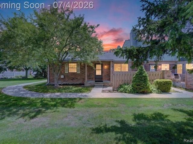 43628 W Arbor Way Dr Apt 103, Canton, MI 48188