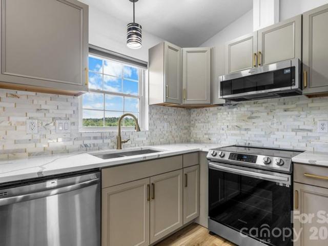 4362 Calico Rd, Lenoir, NC 28645