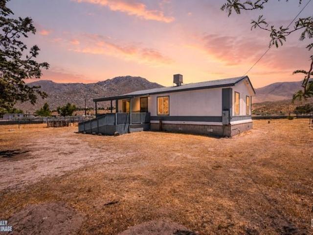 4362 Cottonwood Ln, Weldon, CA 93283