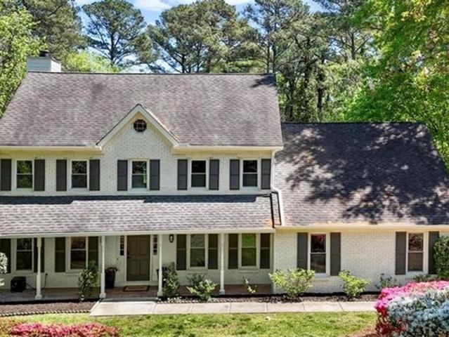 4362 Karls Gate Dr, Marietta, GA 30068