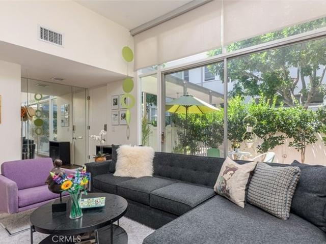 4362 W Kling St, Burbank, CA 91505