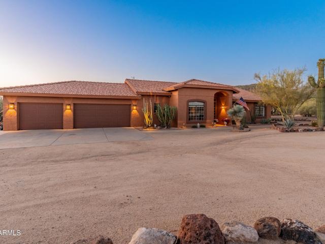 43638 N 22nd St, New River, AZ 85087 | MLS #6981 | Compass