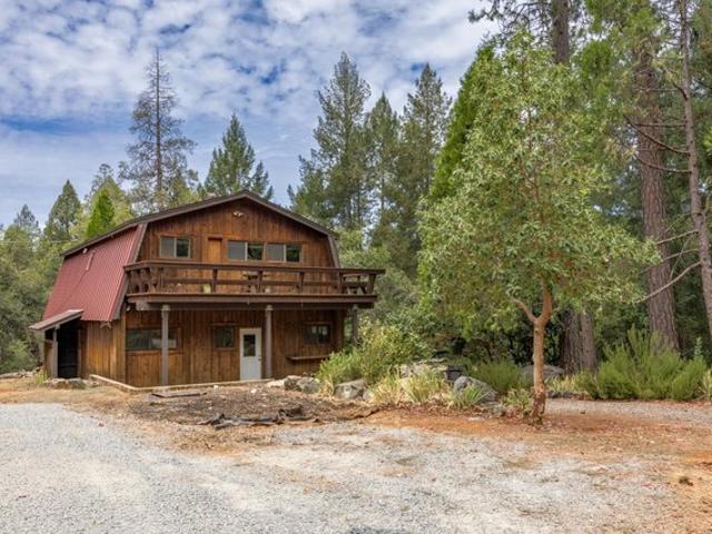 4363 Glory Hole Dr, Camino, CA 95709