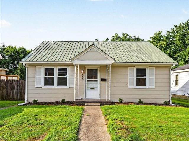 436 1/2 Russell St, Danville, KY 40422