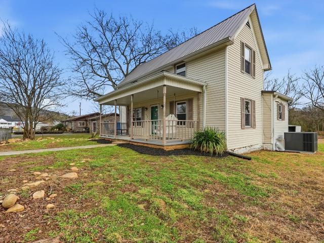 436 Church St, Graysville, TN 37338 | MLS #1529 | Compass