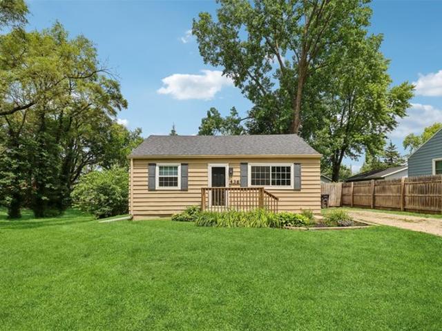436 E Wall Ave, Des Moines, IA 50315