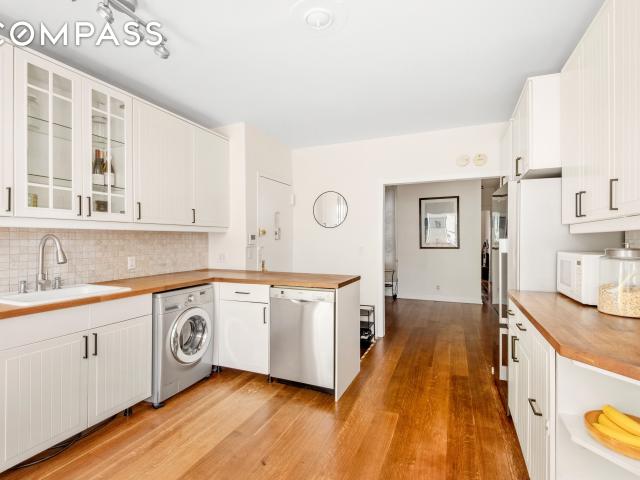 436 East 66th Street, New York, NY