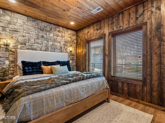 436 Hatchet Way, Pigeon Forge, TN 37863 | MLS #1334