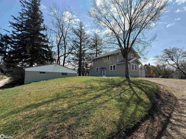 436 N 11TH Street