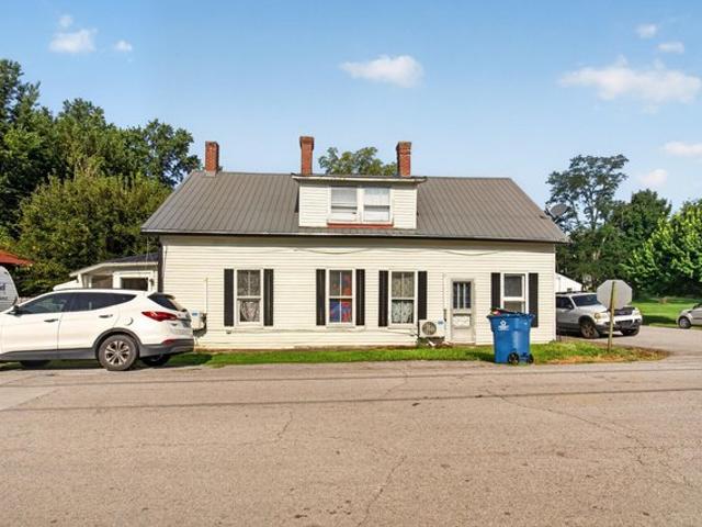 436 N Greenville St, Harrodsburg, KY 40330