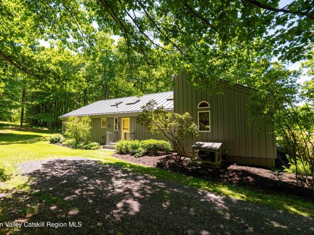 436 School House Road Stop 62