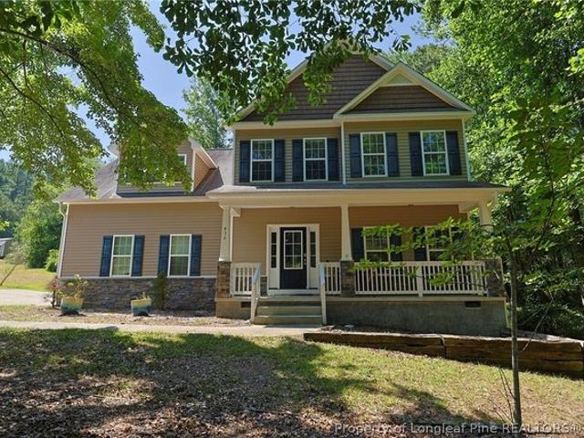 436 Stone Cross Dr, Spring Lake, NC 28390