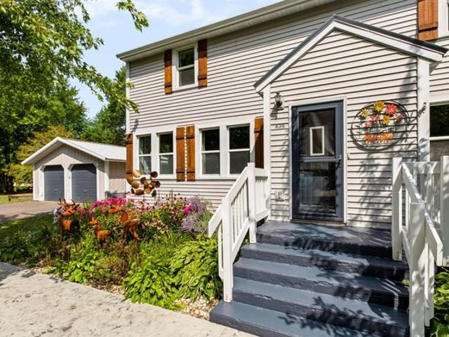 436 Wausau St, Birnamwood, WI 54414