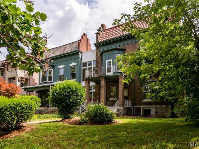 4374 4 W Pine Blvd, St. Louis, MO 63108 | MLS #25057 | Compass